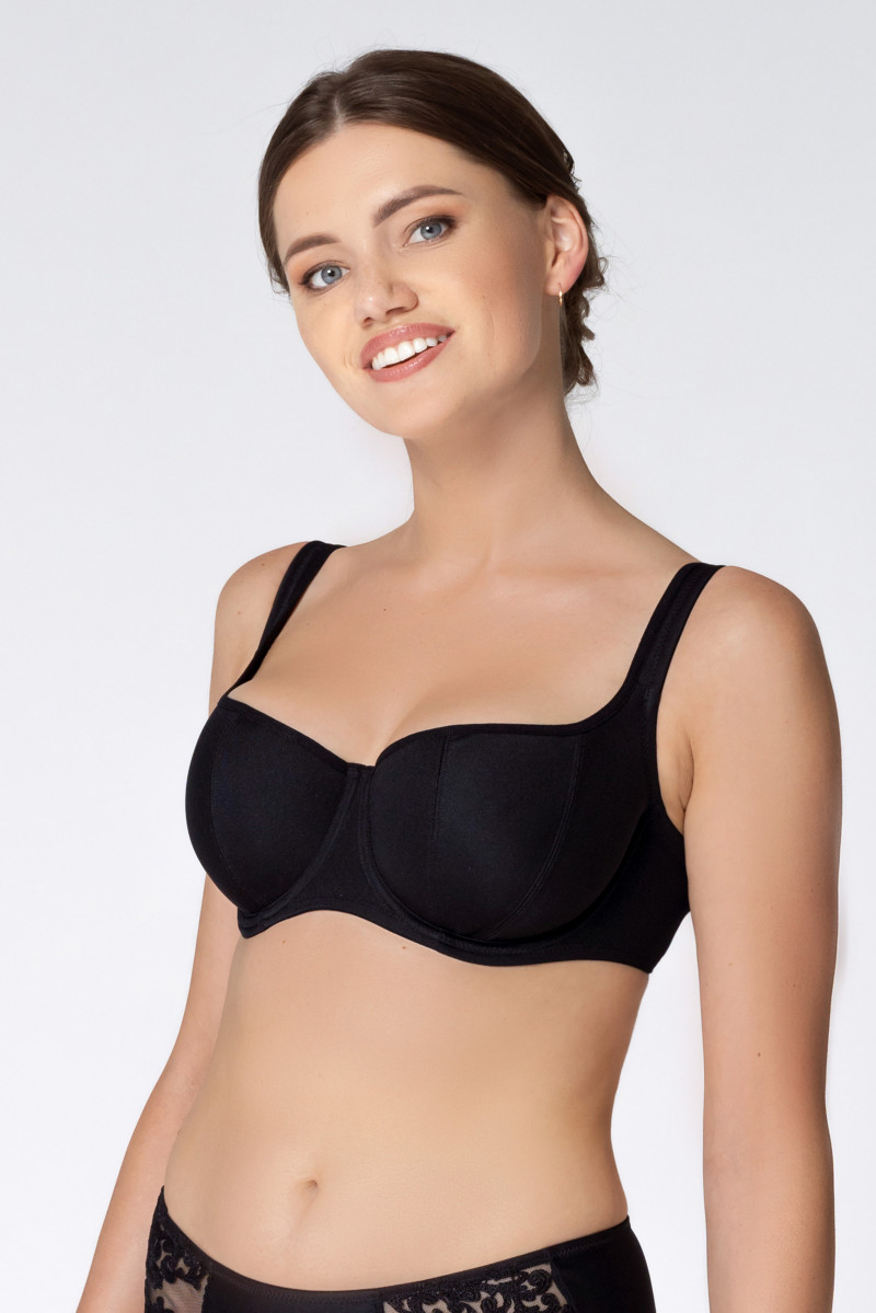 Balconette bra, Non-padded cup . Color: Black